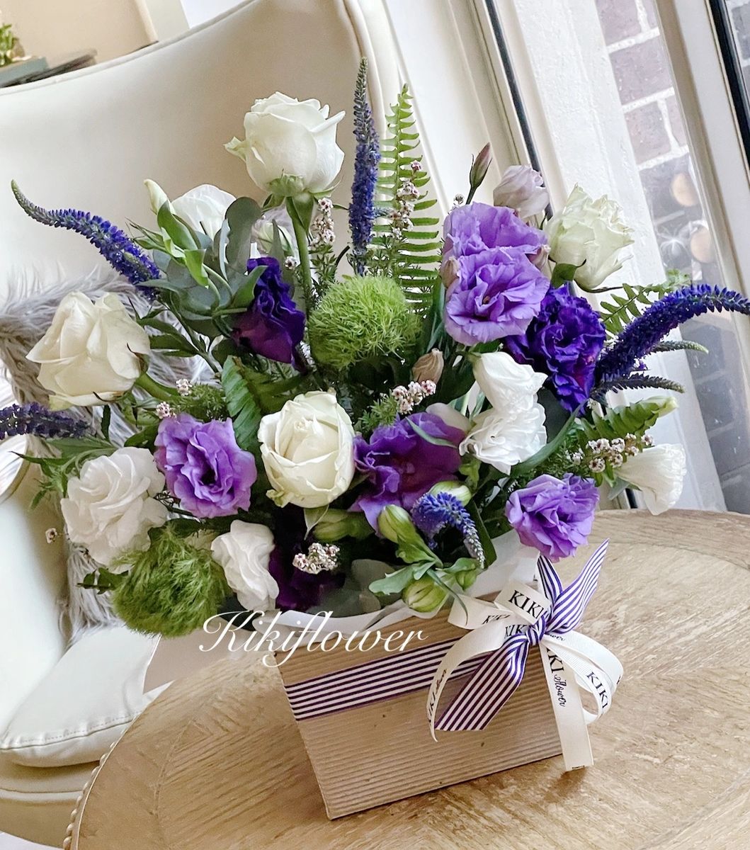 Elegant Purple and Lilac Posy Box