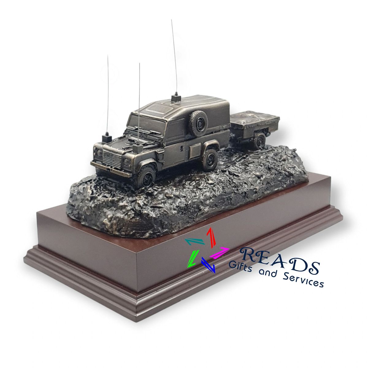 Land Rover with Trailer Fittted for Radio (FFR)