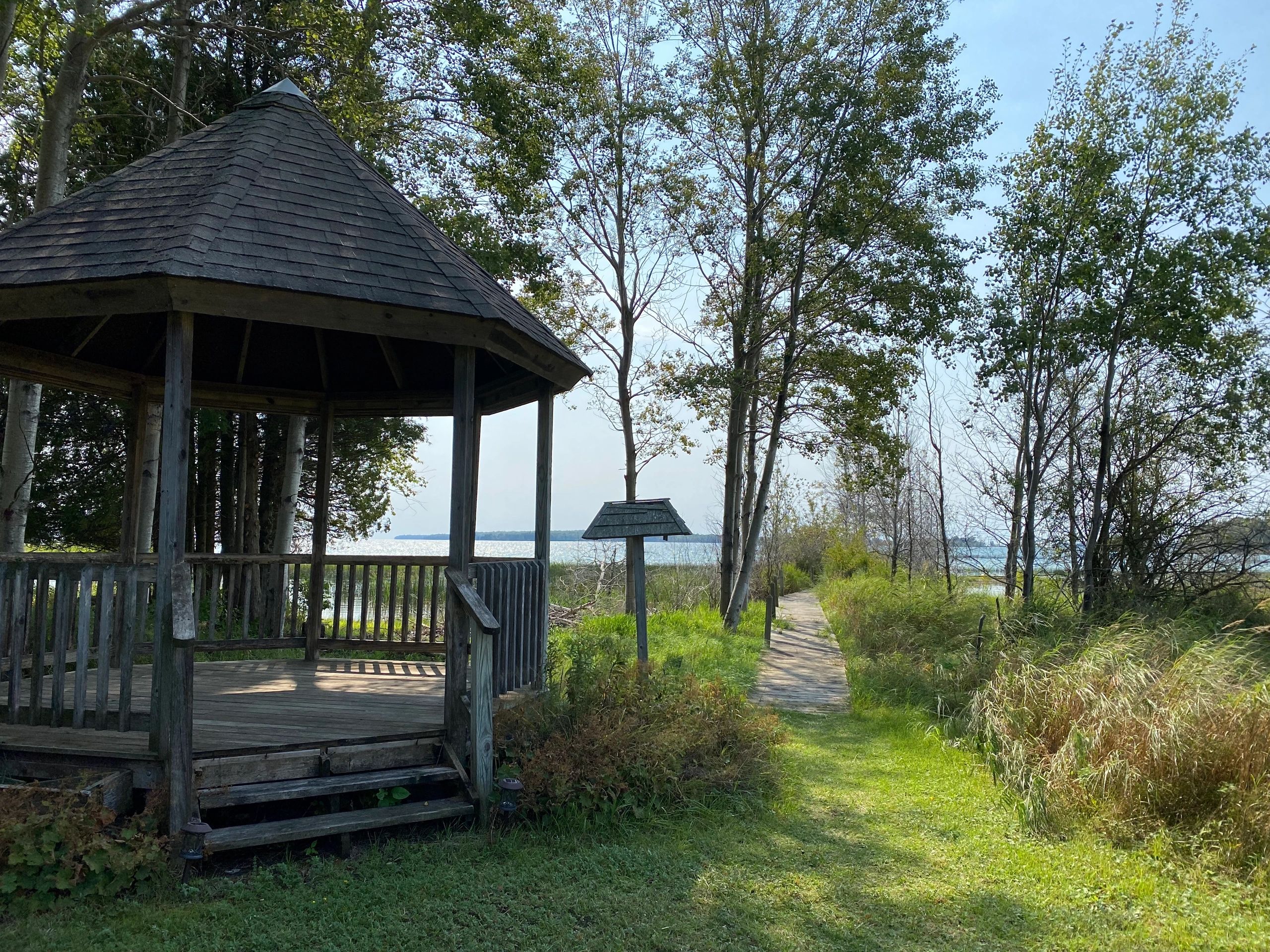 The Harbor Inn & Resort