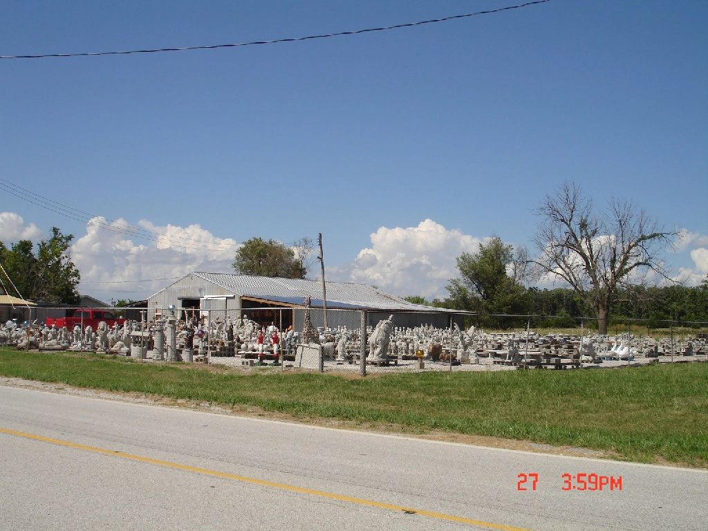 Fountains, Statuary - Sunshine Hill Gifts - Springfield, Missouri