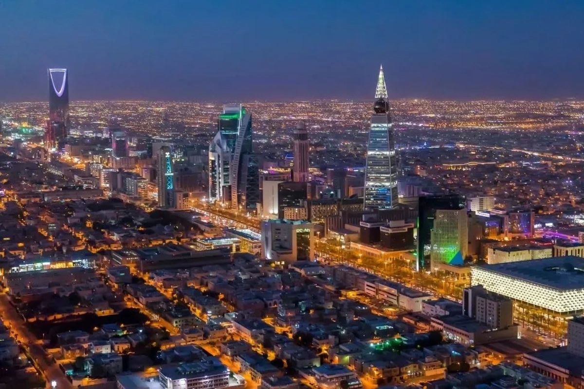 About Us | Thunayan Brothers