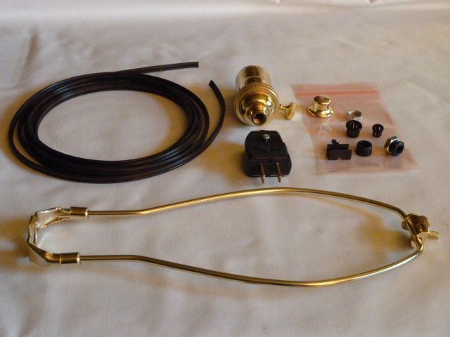 Lamp Kit with Black Wire and Polarized Plug