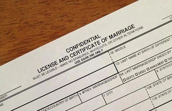 Can Your Local Notary Issue Marriage Licenses?