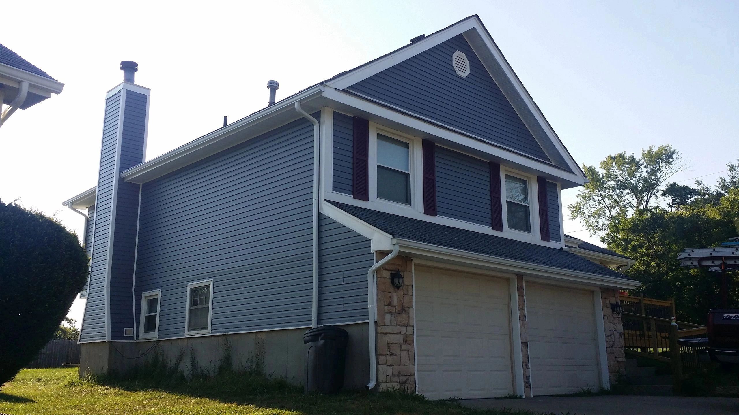 "Advance Construction Pros: Premier Interior and Exterior Contractors"