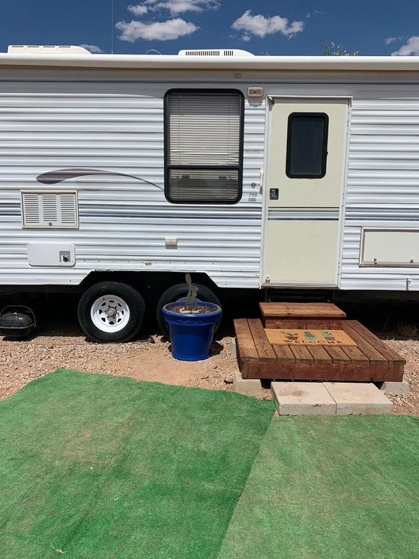 RV Rentals - Desert Oasis RV Park