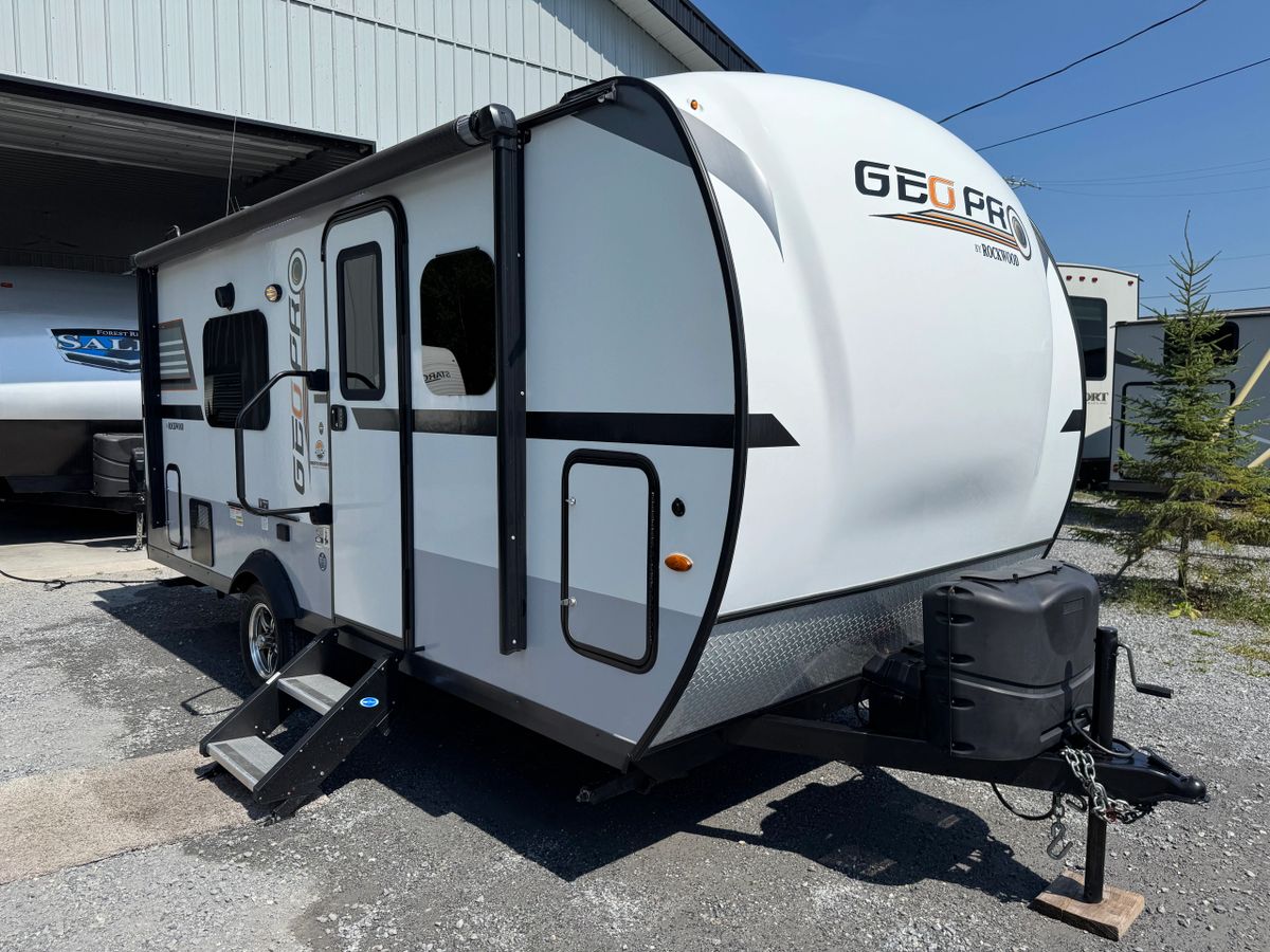 VENDU *** Roulotte FOREST RIVER ROCKWOOD GEO PRO 19FD 2019