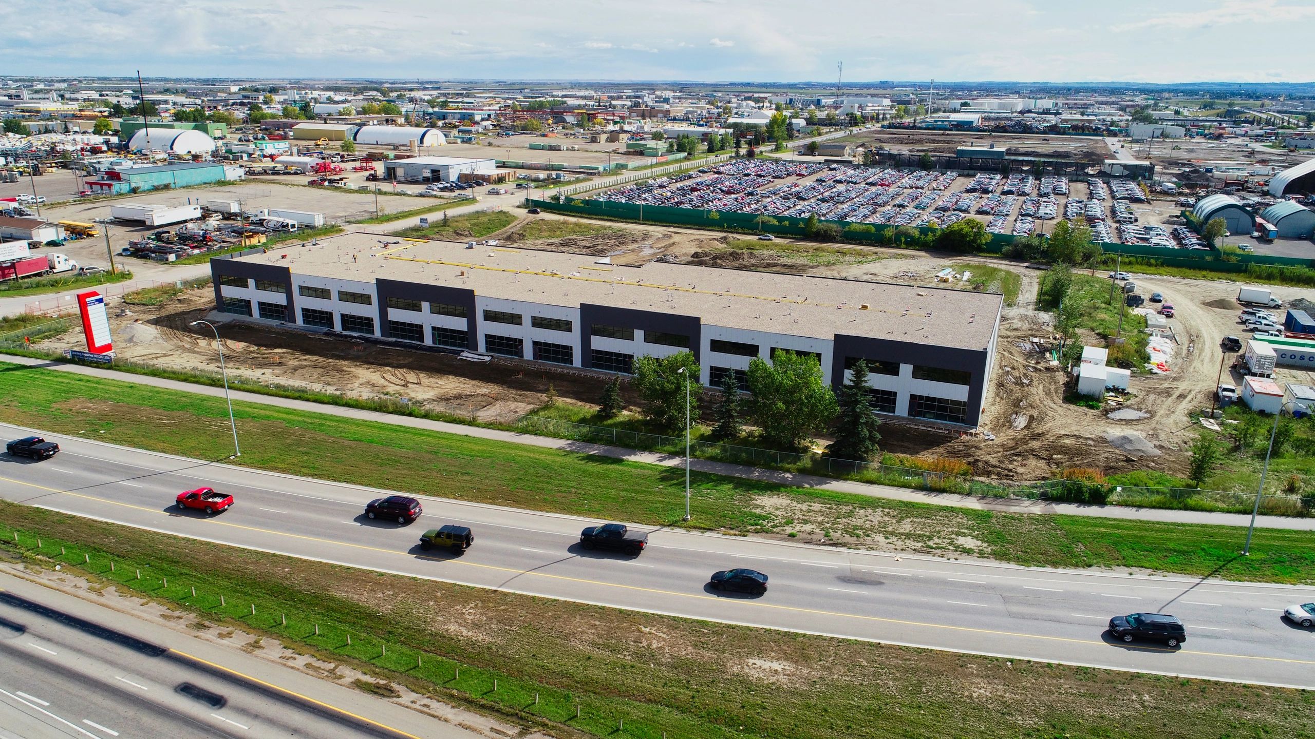 Glenmore Junction - Warehouse - Southeast Calgary, Alberta