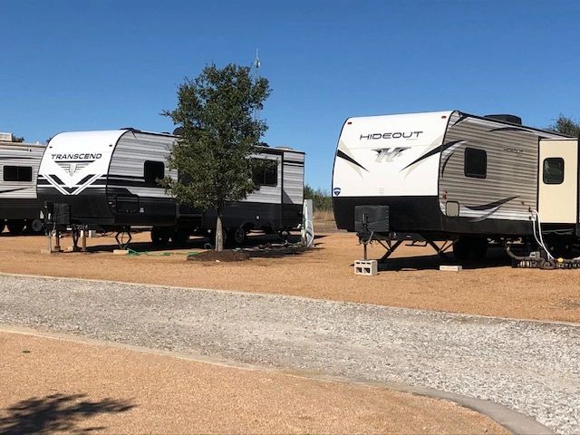 Marble Falls RV Park - RV Park, Close to Town