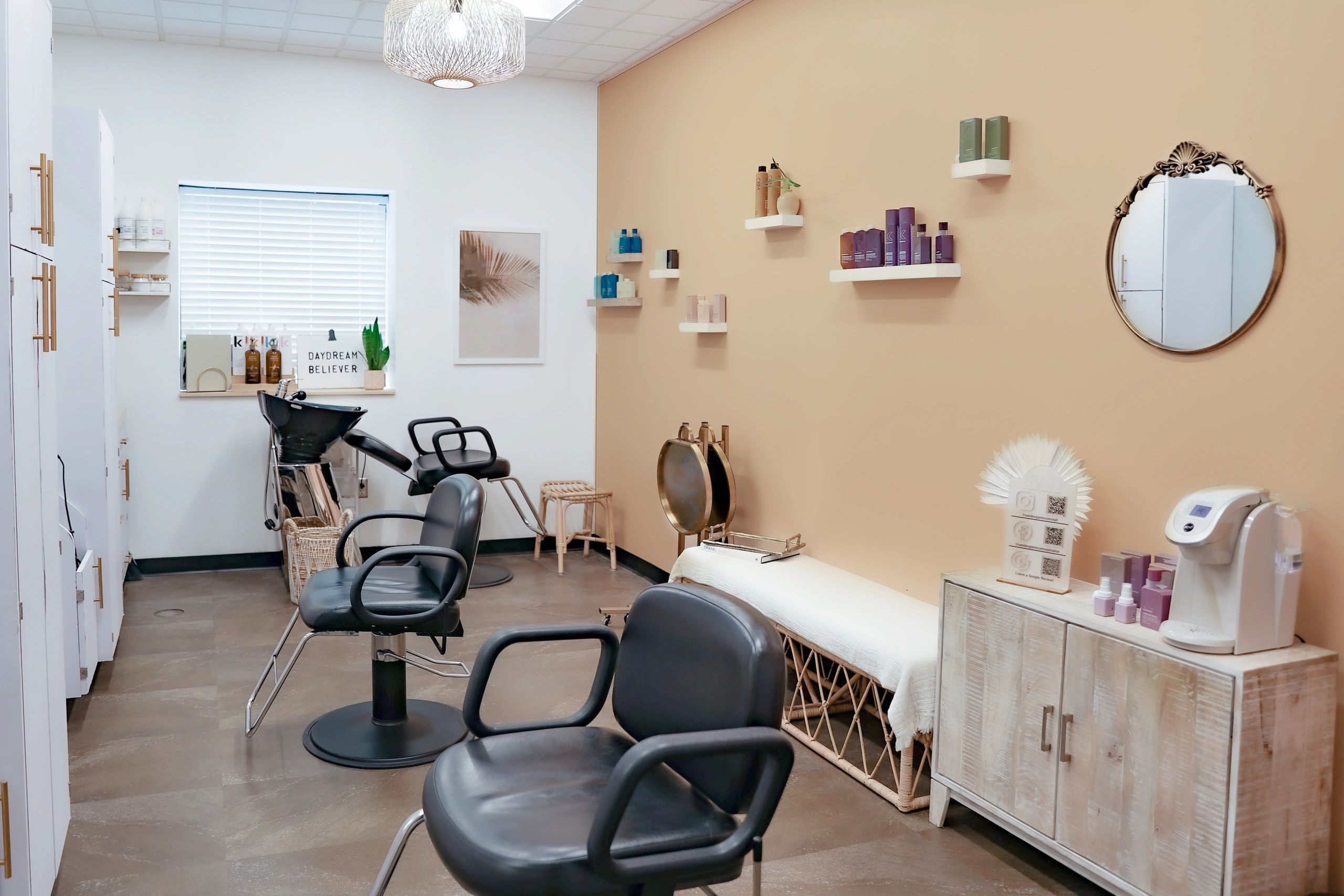 SAND An Organic Concept Salon