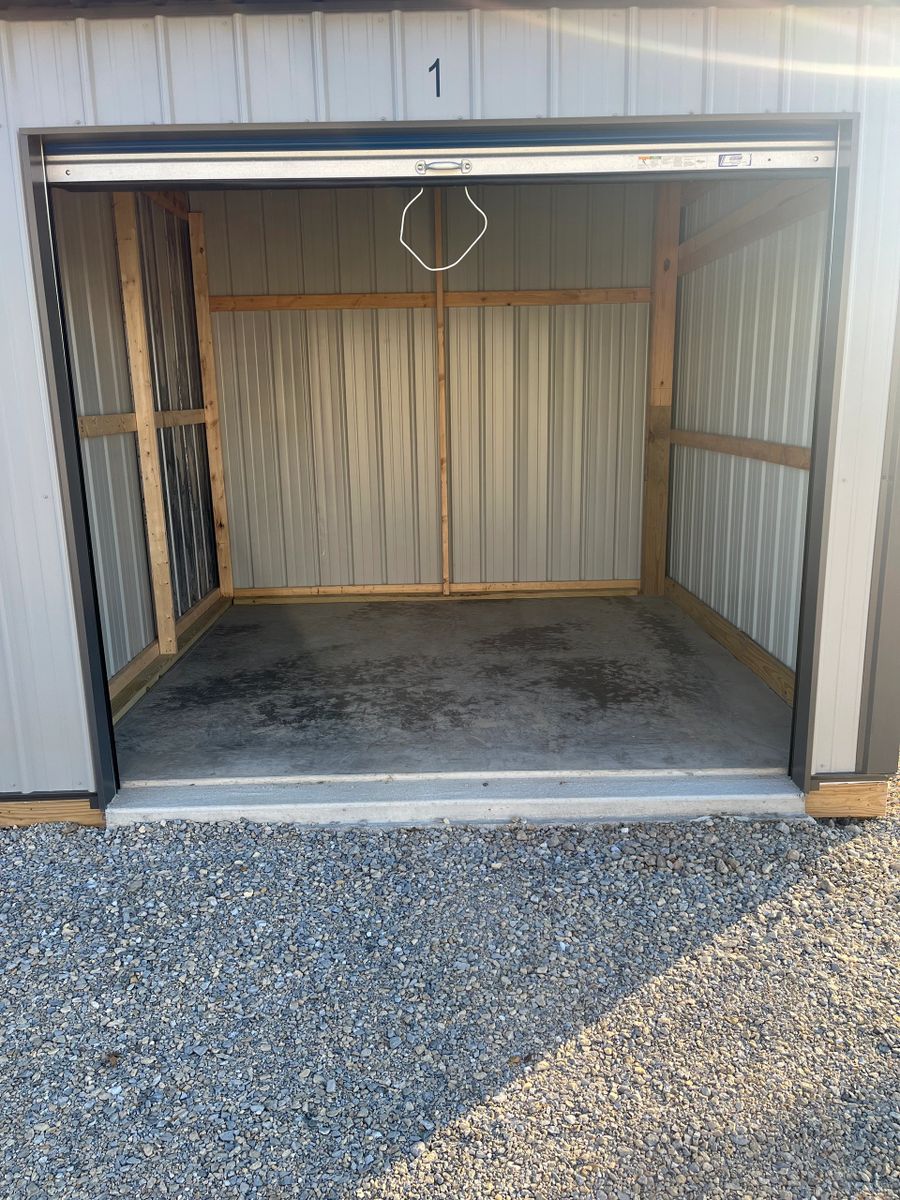 10x10 Storage Unit