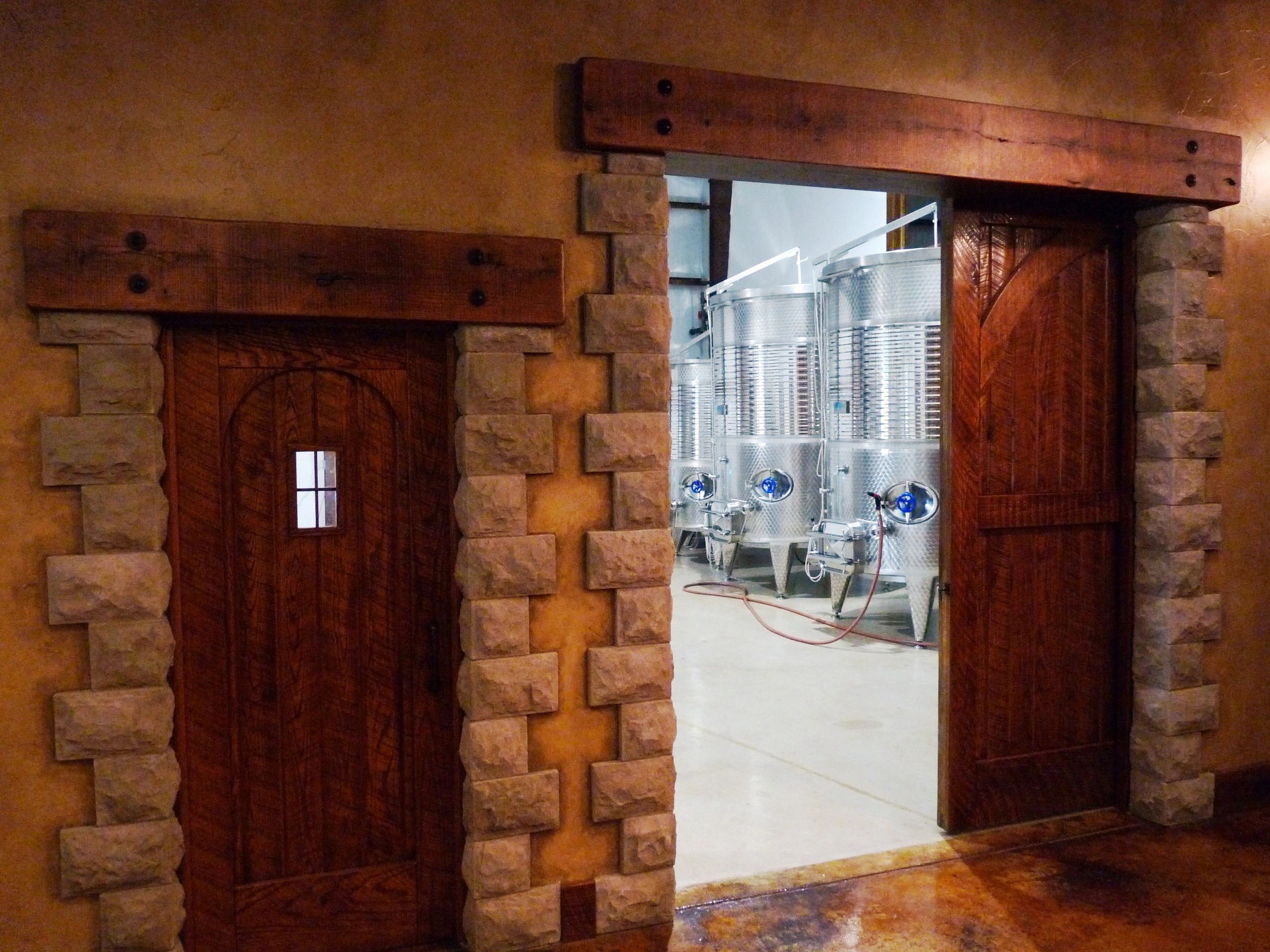 Paper Moon Vineyards - Winery, Food and Music