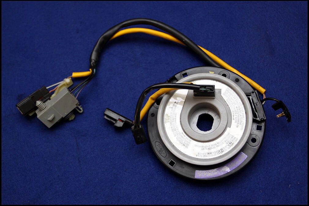 2003 2004 03 04 MUSTANG STEERING COLUMN CLOCKSPRING CLOCK SPRING MODULE