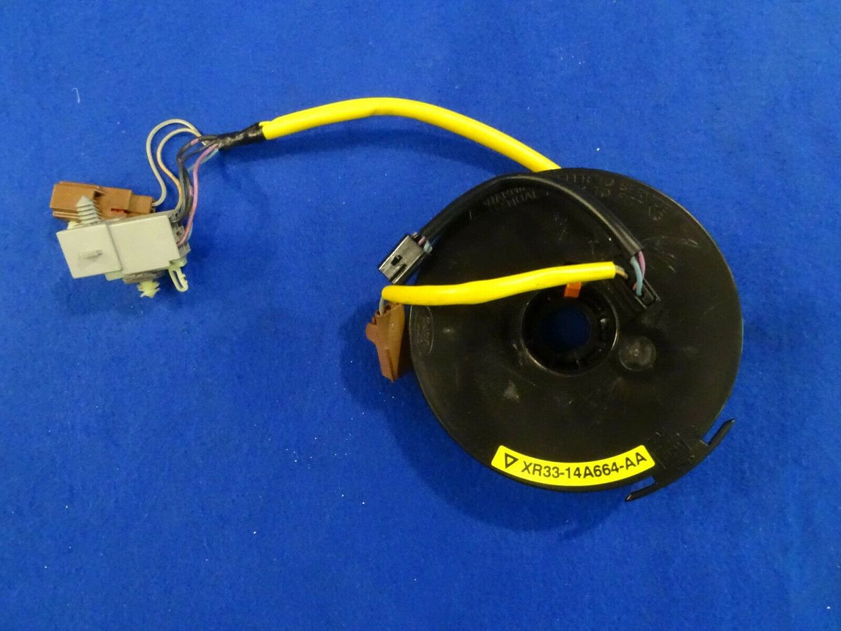 99 00 Ford Mustang Steering Column Clockspring Clock Spring Module Q71