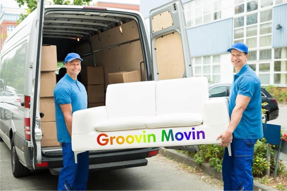 Moving Companies in Vancouver - Groovin Movin