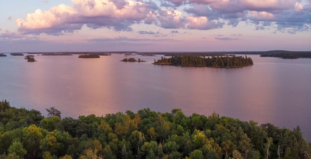 Fishing Charters, Lake Tours - Stone House Kenora - Kenora, Ontario