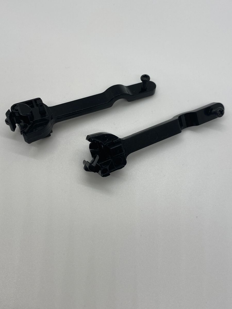 Metal Shelf Couplers, USA Trains for Tankers & Hopper Cars