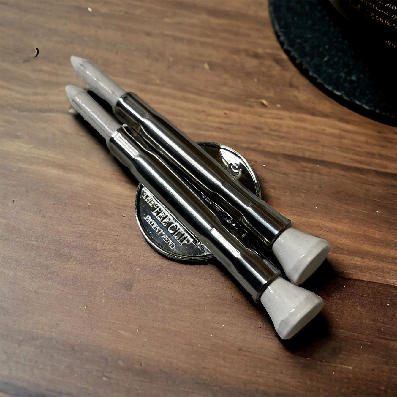 The Tee Clip - Magnetic Golf Tee Holder & Golf Ball Marker