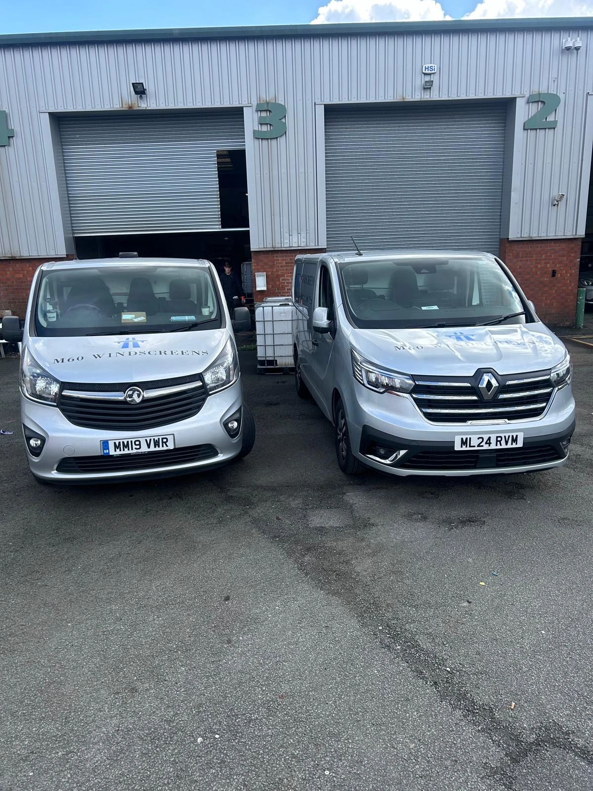 Mobile Windscreen Services | M60 Windscreens