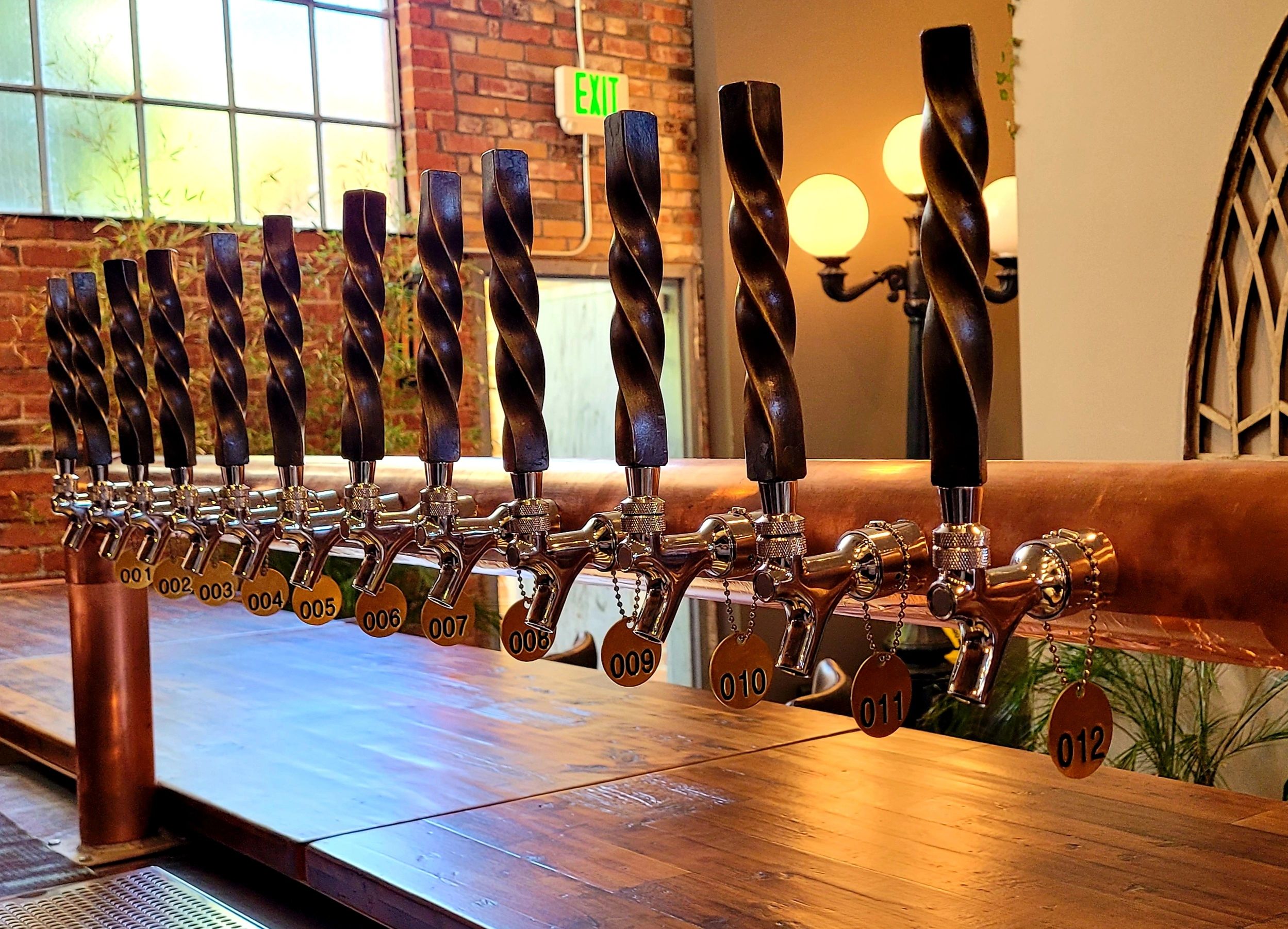 Craft and Fire - Craft Beer, Beer Store, Beer Garden