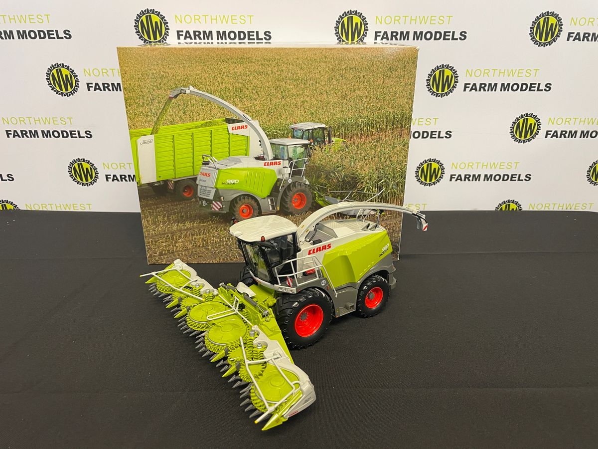 MARGE MODELS 1:32 SCALE CLAAS JAGUAR 980 WITH ORBIS 900 MAIZE HEADER LIMITED EDITION