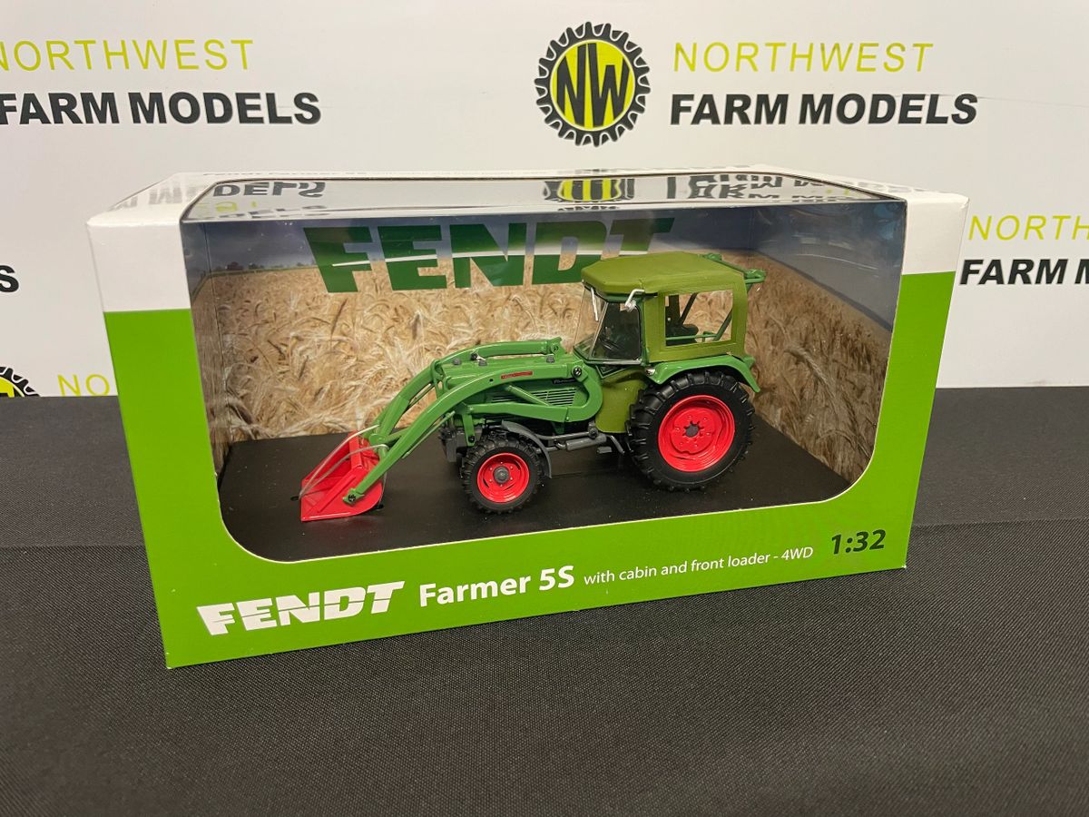 UNIVERSAL HOBBIES 5310 1:32 SCALE FENDT FARMER 5S WITH CABIN AND FRONT ...