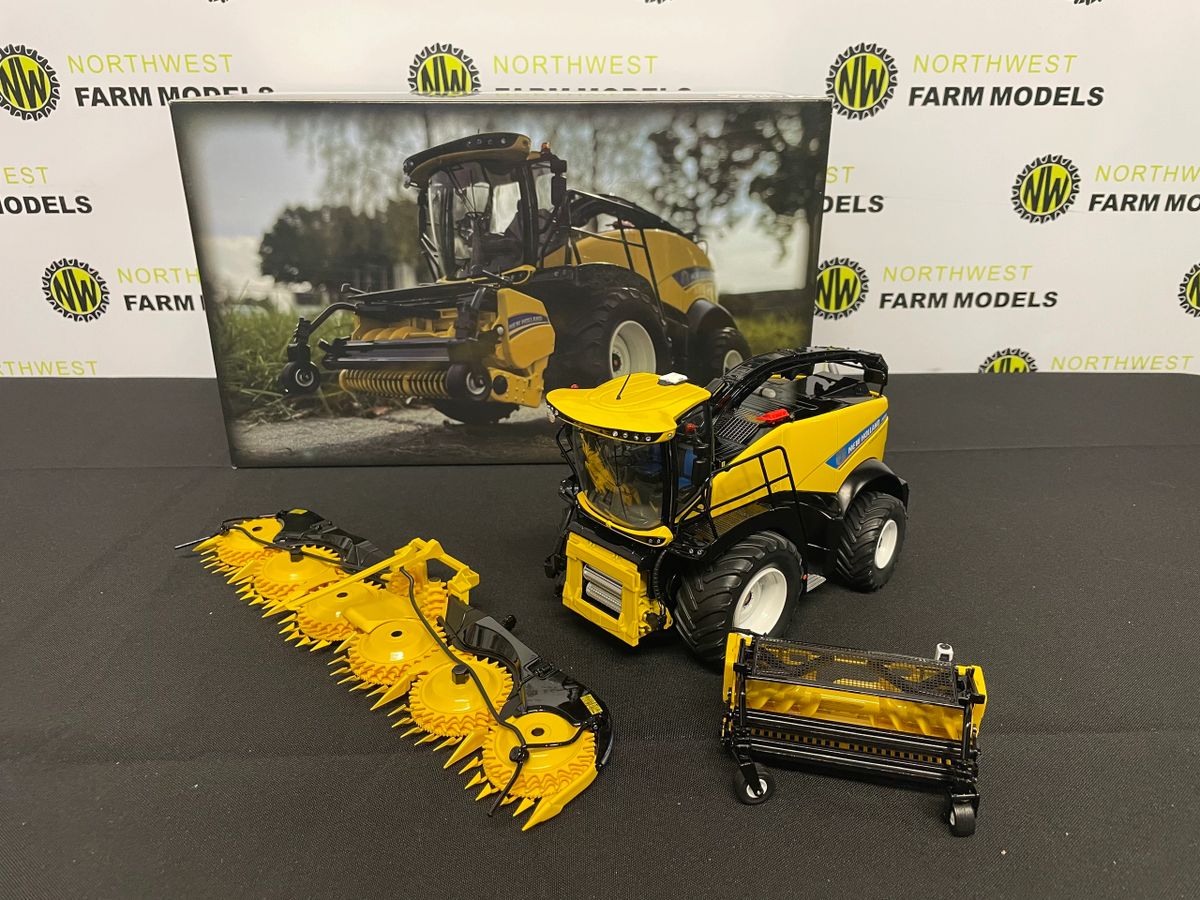 MARGE MODELS 2125 1:32 SCALE NEW HOLLAND FR780 FORAGE HARVESTER WITH ...