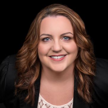 Lisa Brereton Celebrant