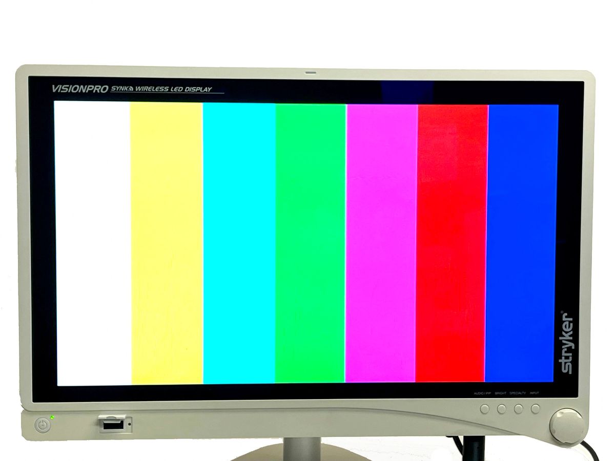 Stryker 0240-031-000 VisionPro SYNK 26" Wireless LED Display w/Power Supply