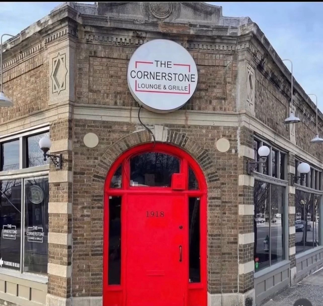 Best Restaurants on Lee Road | The Cornerstone Lounge and Grille