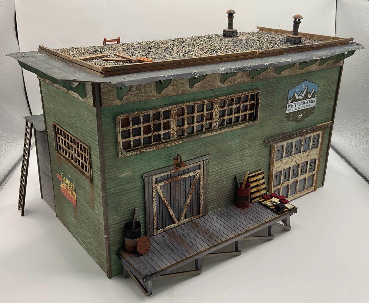 HO Scale Structure Kit Tom’s Tiles