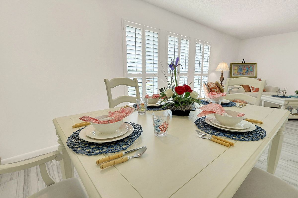 Soft Staging Vignettes