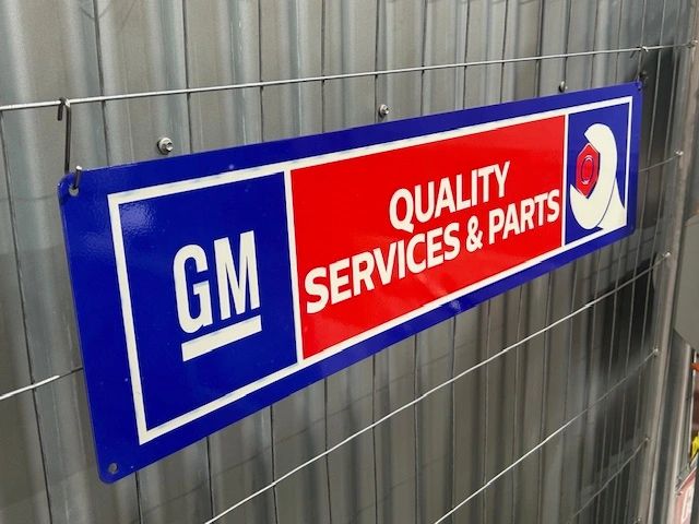 HOLDEN GMH 800 MM X 200 MM METAL SIGN