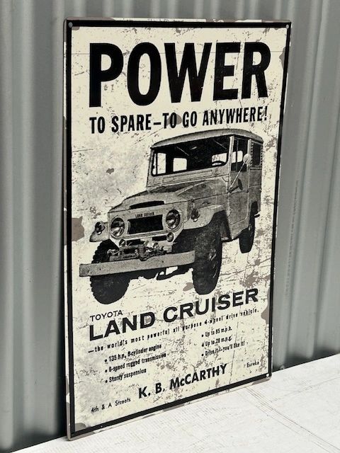 TOYOTA LANDCRUISER 600 MM X 400 MM METAL SIGN
