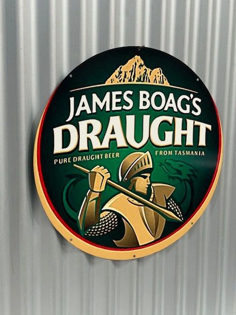 BOAGS DRAUGHT 560 MM DIAMETER ROUND METAL SIGN