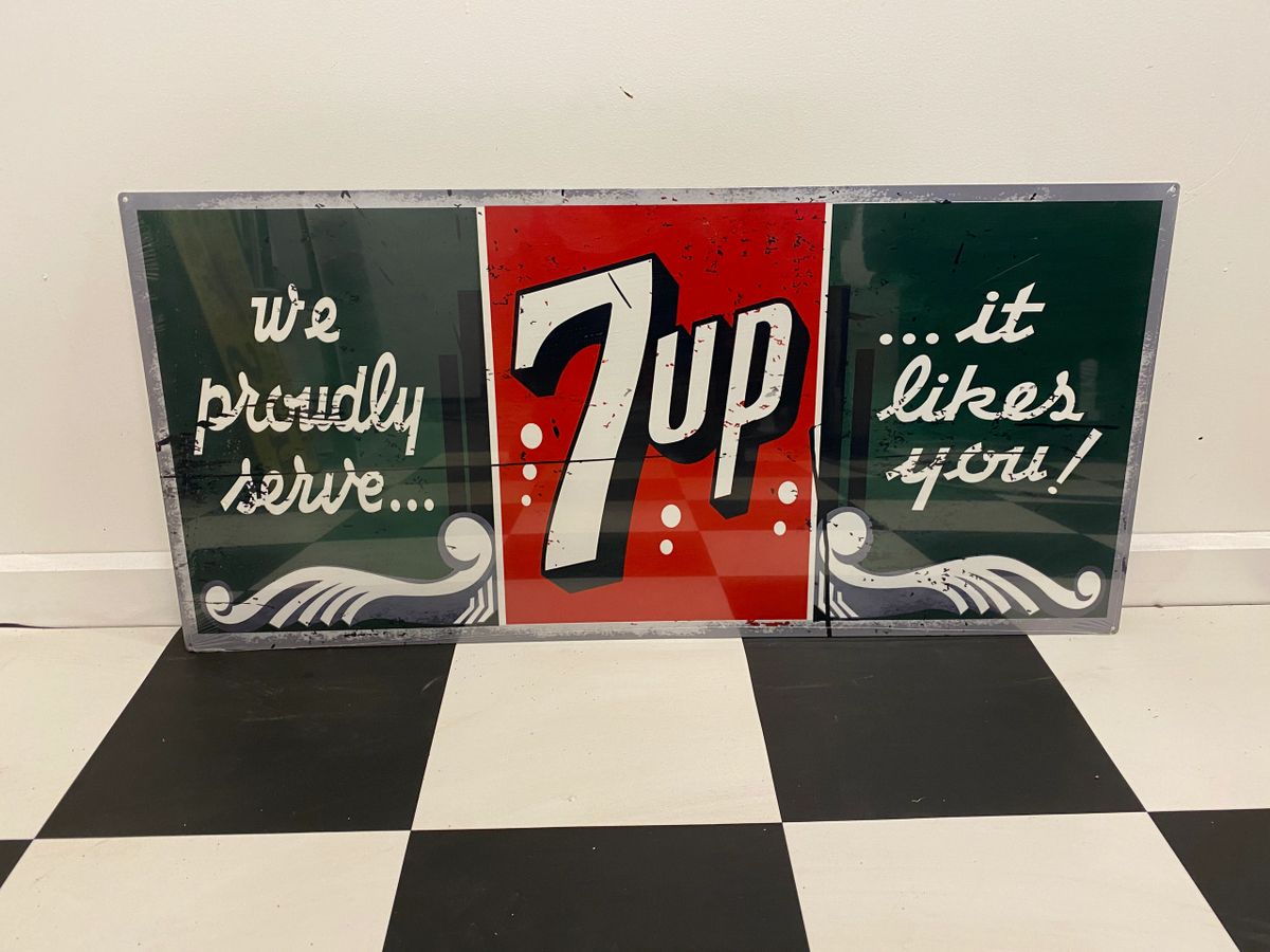 7 UP SOFT DRINK METAL SIGN