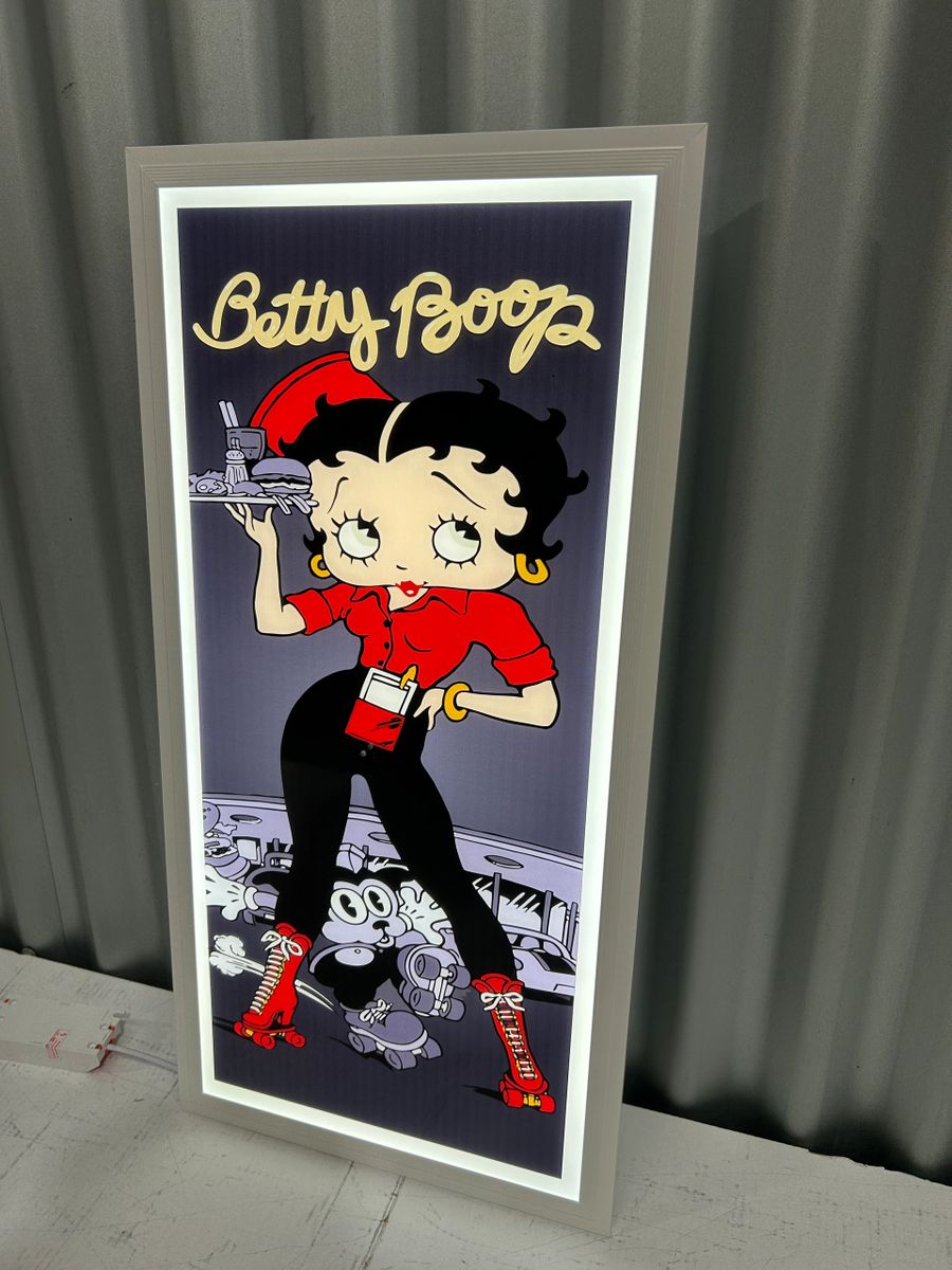 BETTY BOOP FLAT HANGING LED ILLUMINATED SIGN 600 X 300 MM 240 V