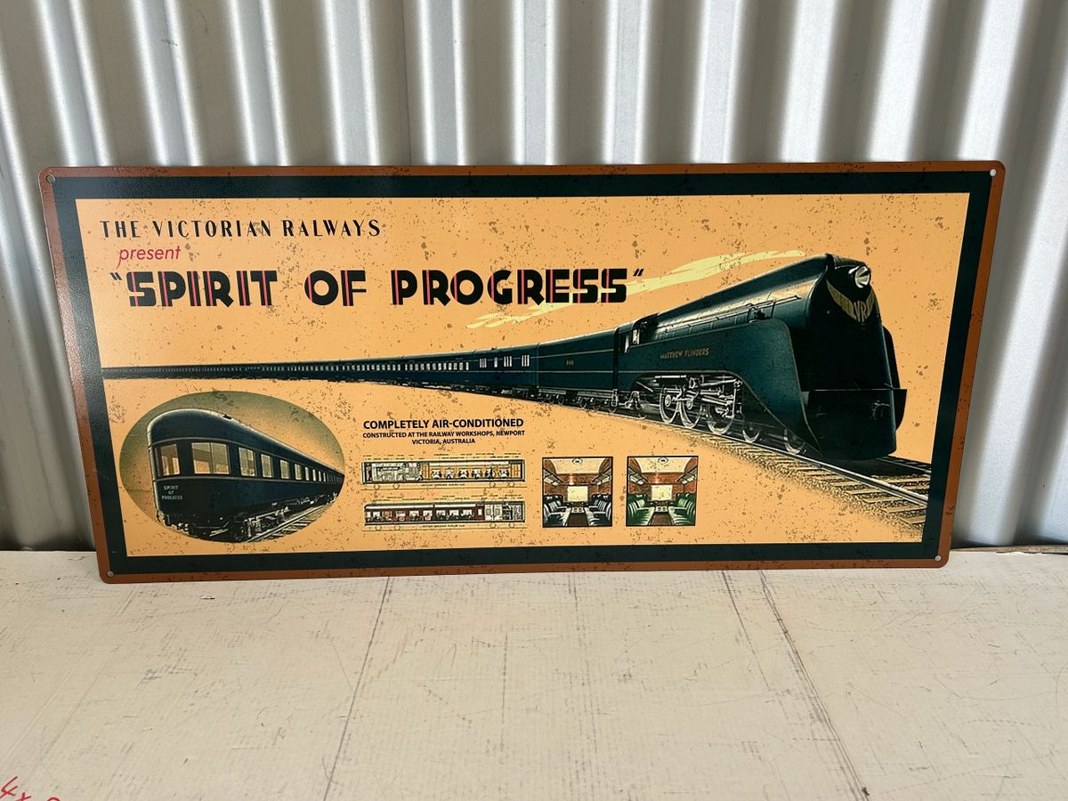 VICTORIAN RAILWAYS SPIRIT OF PROGRESS 810 X 380 MM METAL SIGN