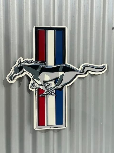 FORD MUSTANG METAL SIGN DIE CUT