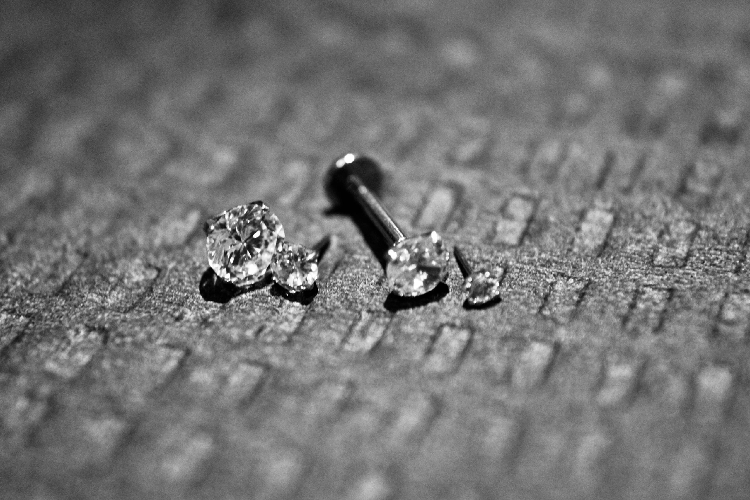 Home | Piercings by Roshi