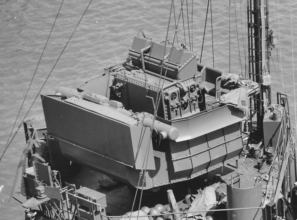 1/700 Open Top MK33 Gun Director *DD