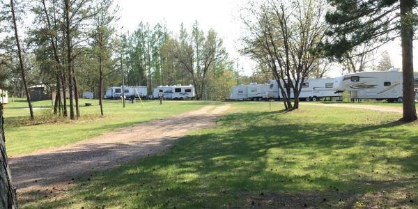 Rest EZ Campground - Campground - Minong, Wisconsin