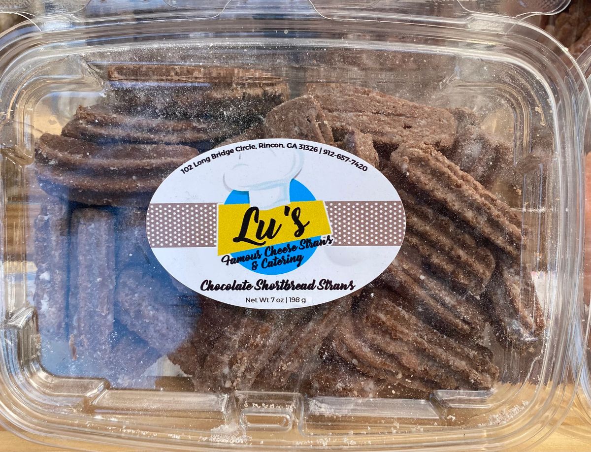 Lu's Chocolate Shortbread Straws- Medium