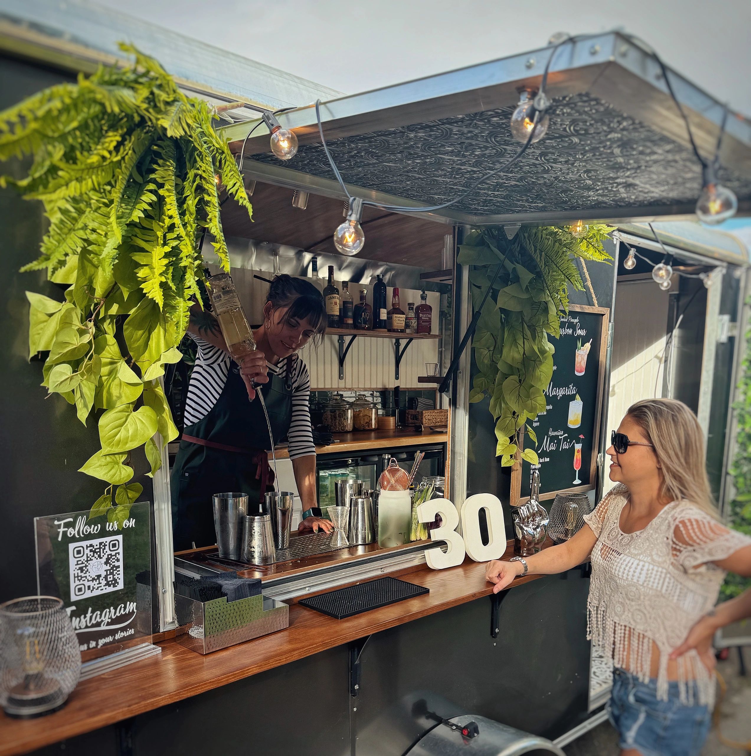 One More-Mobile Bar