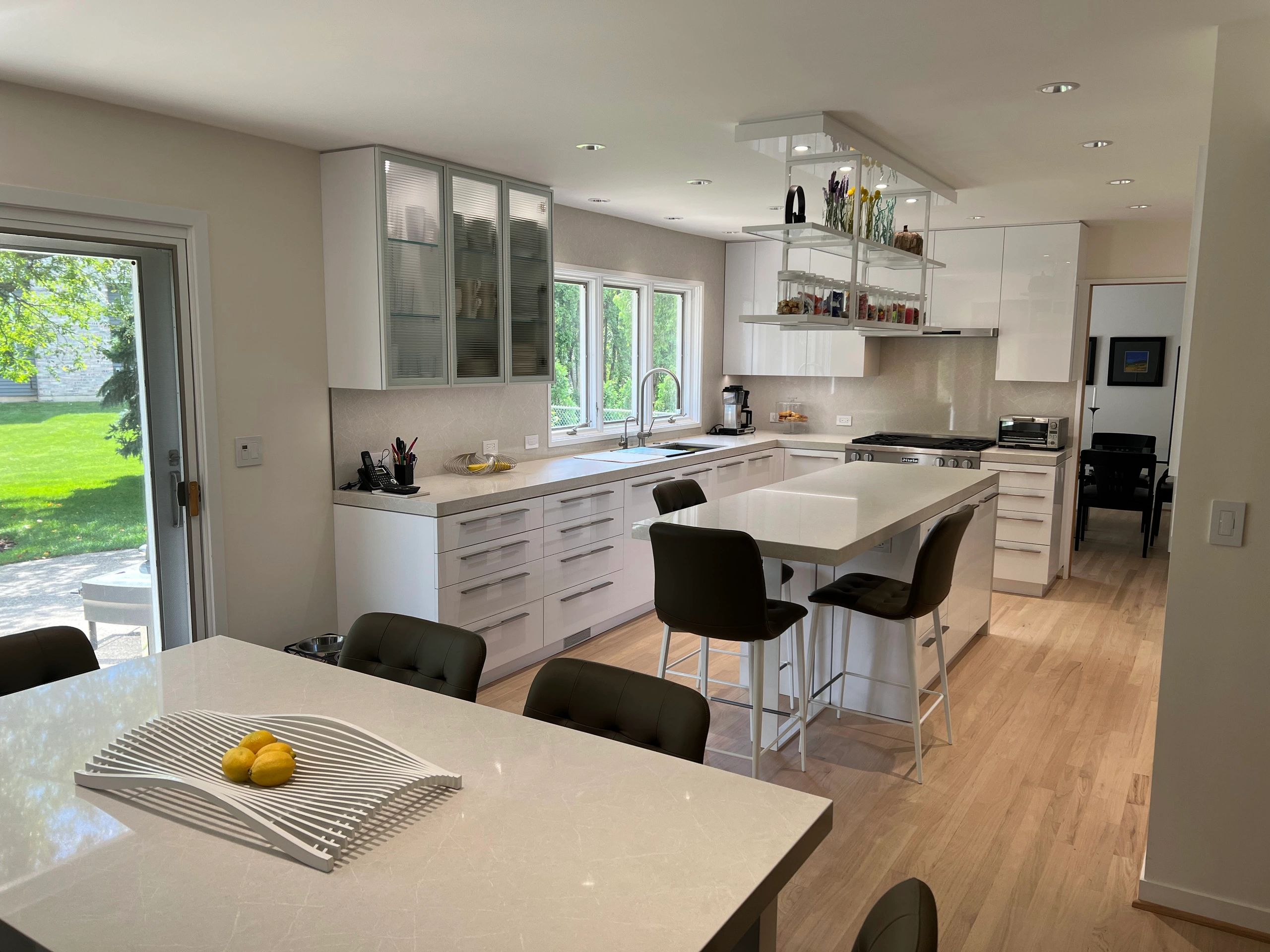 Sambor Stone - Residential Commercial Countertops, Slab Supplier, Stone ...