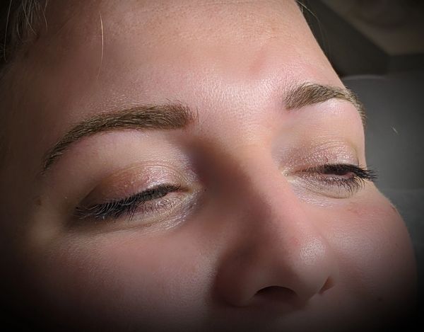 EYEBROW PMU