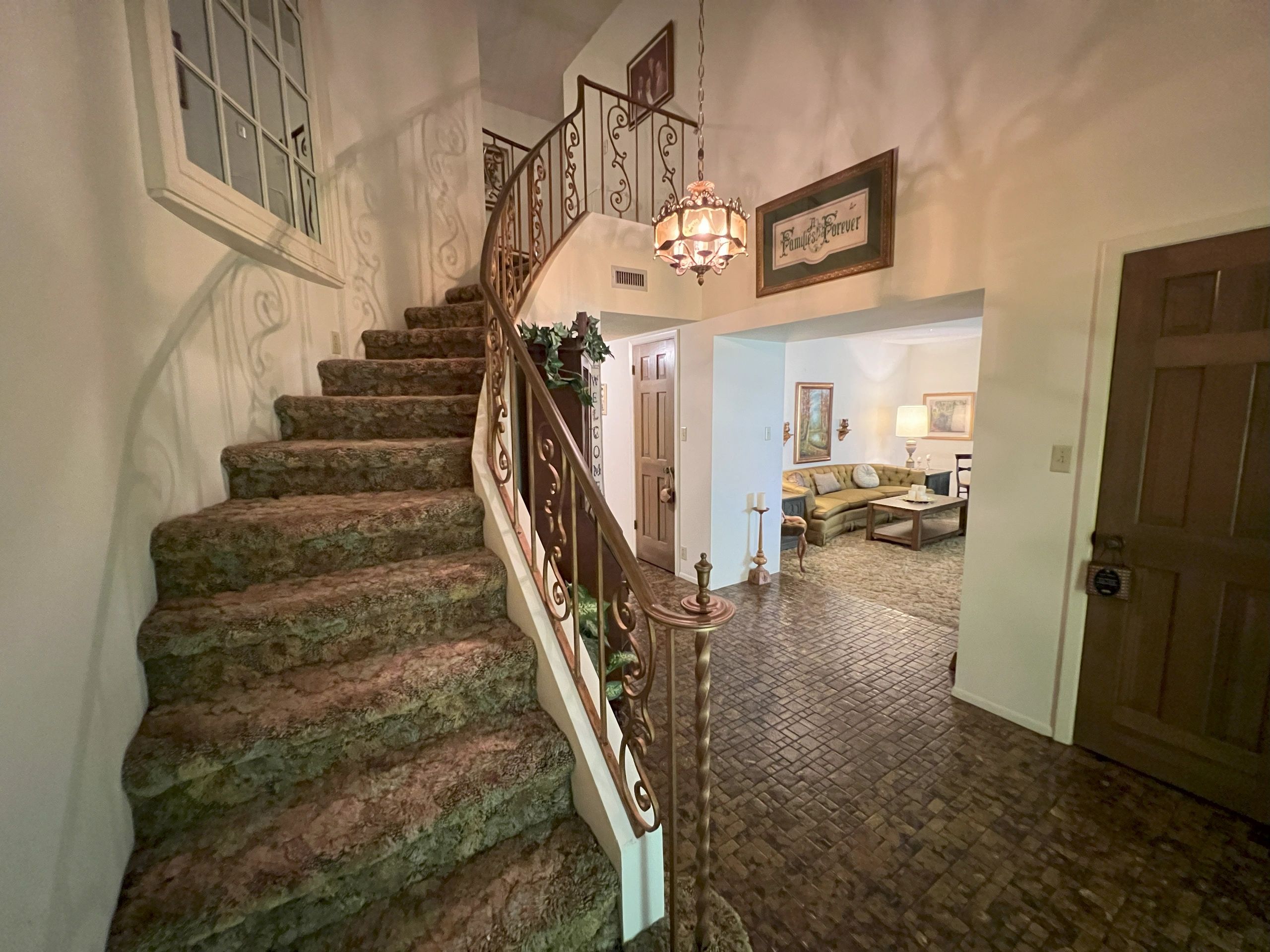 1970s Time Capsule Home