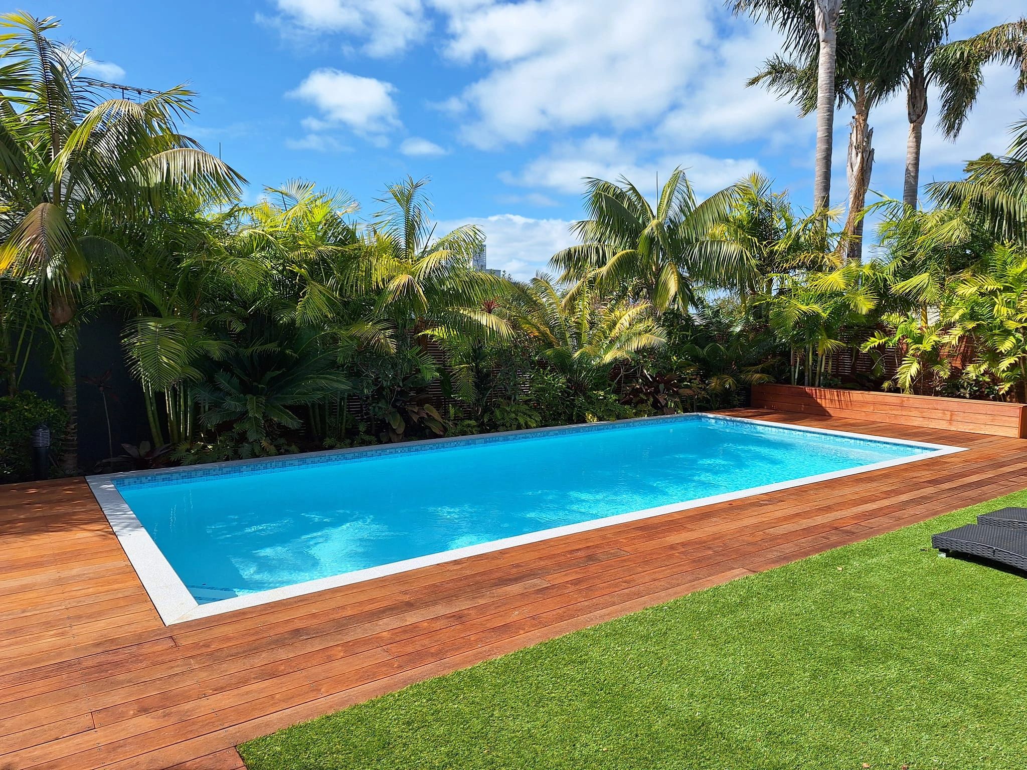 Power Pools Ltd. - Pool and Spa Renovations & Resurfacing