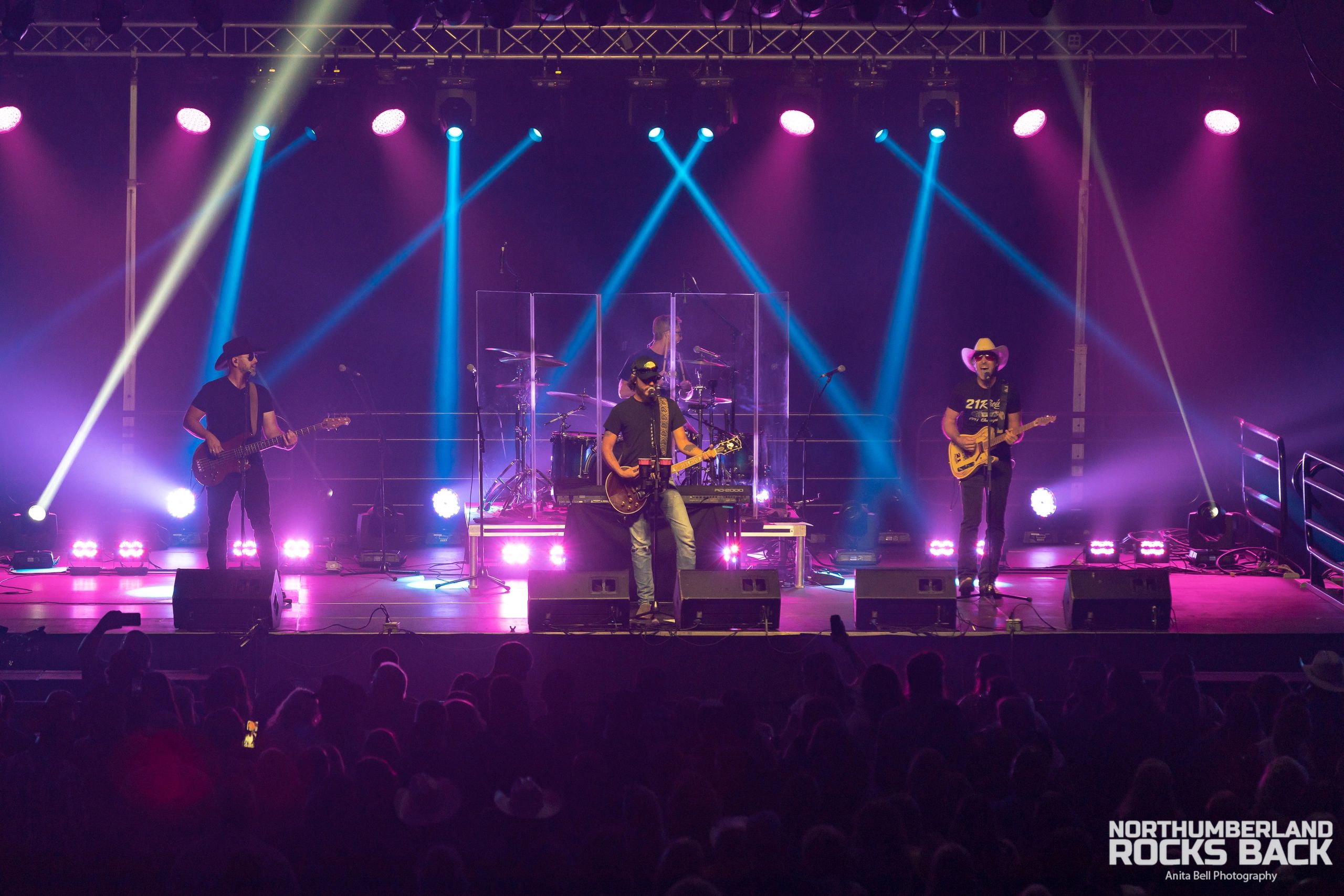 Northumberland Rocks Back