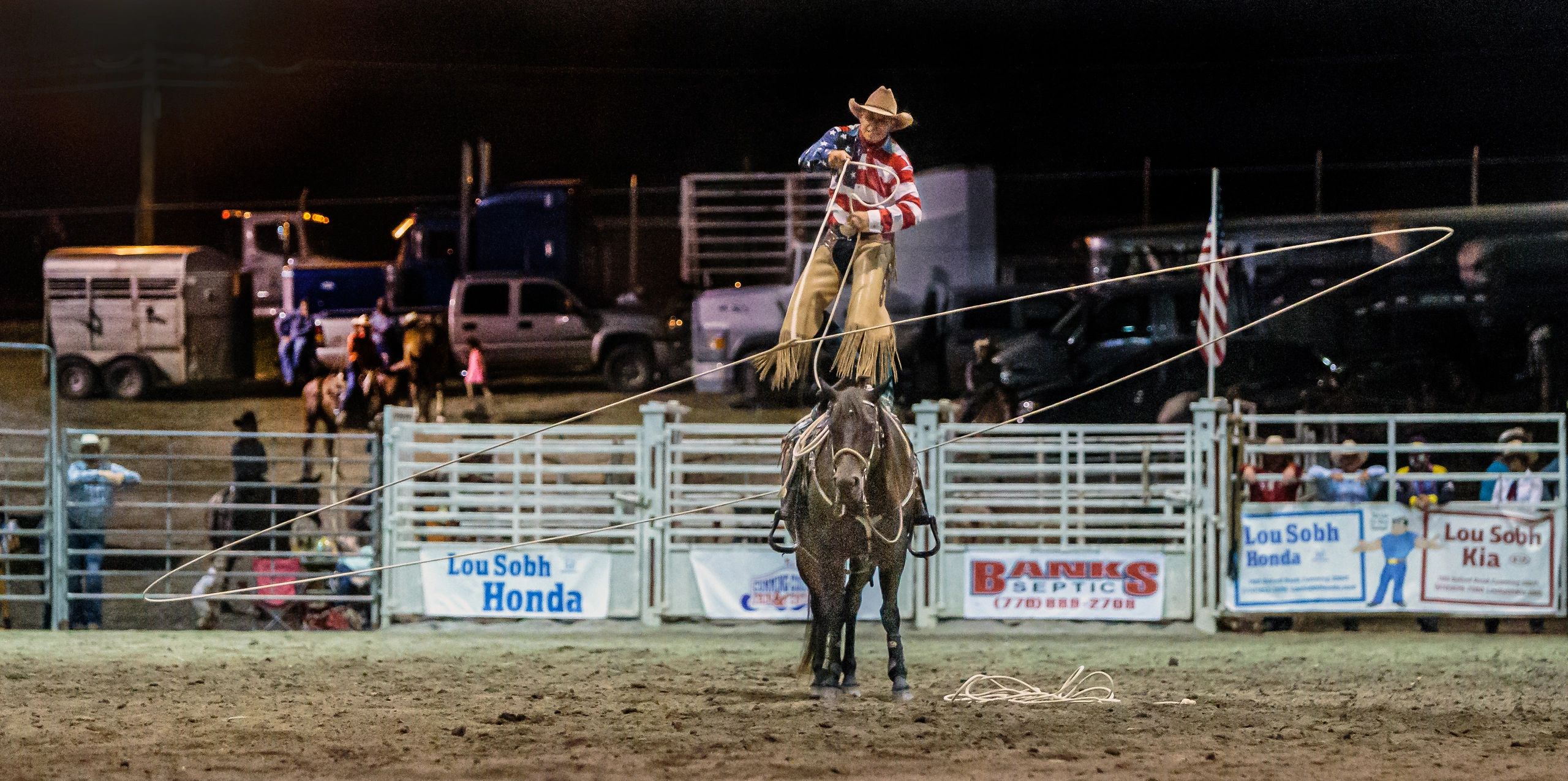 Photos | Ray Kozak Trick Roping