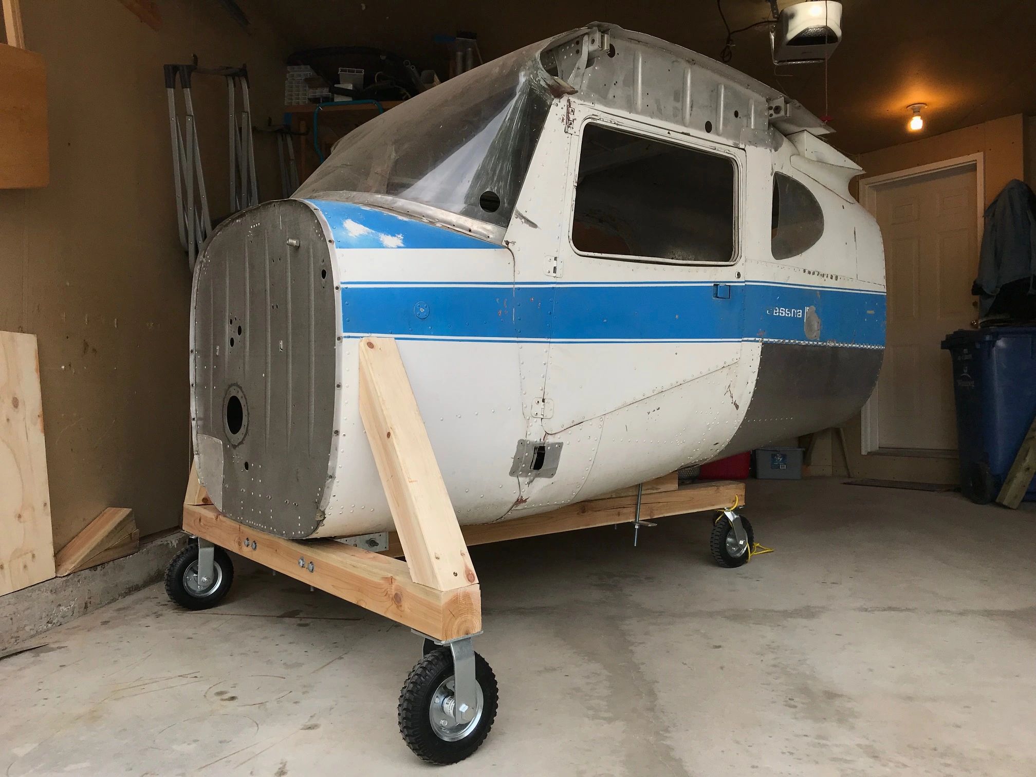 Building a simulator with a real airplane